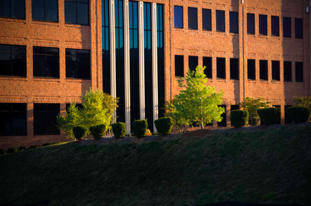 5283 Corporate Drive – Wormald Commercial